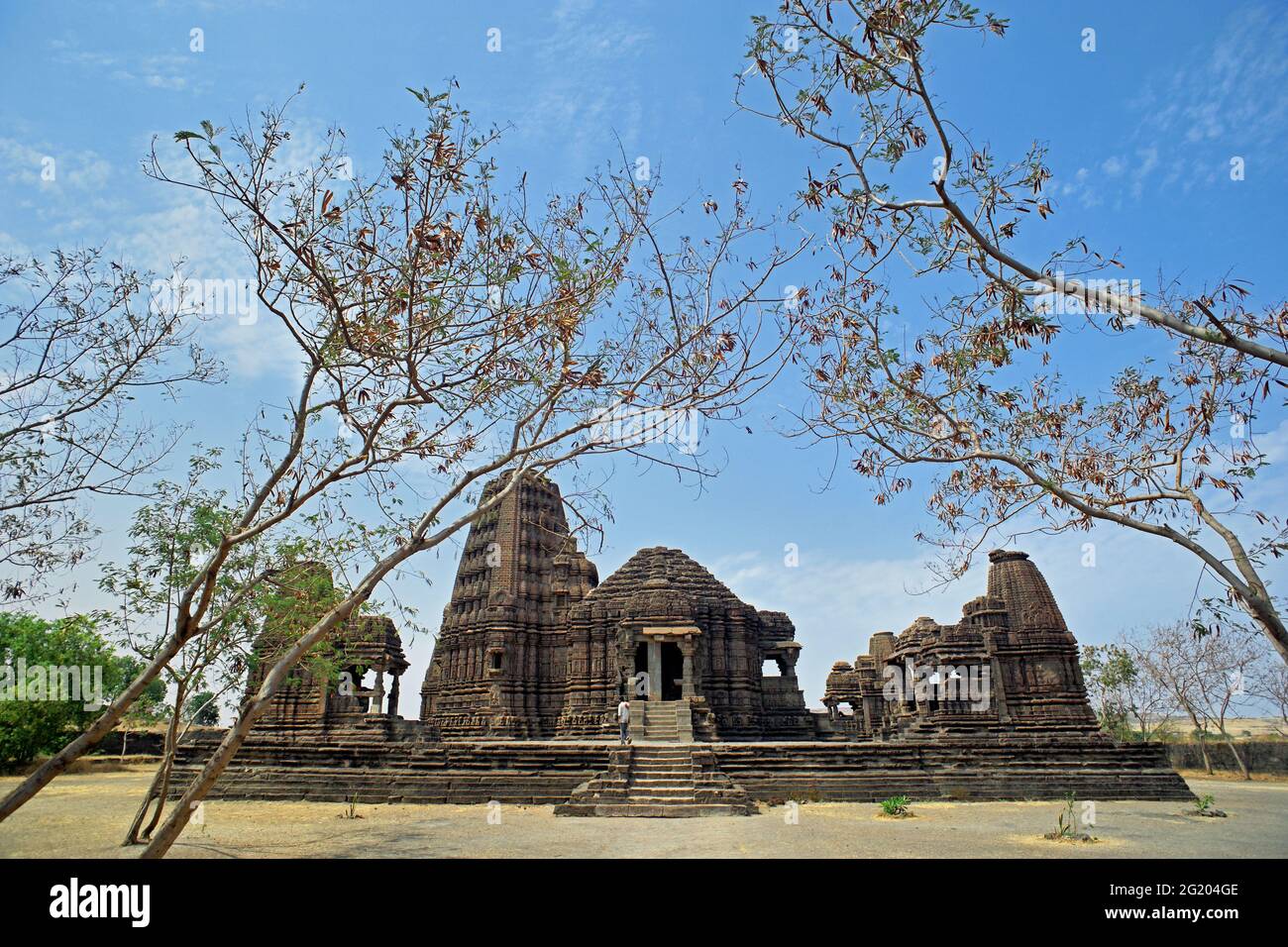 16 Apr 2009 Gondeshwar temple Gondes«vara Shiva Temple is built in the ...