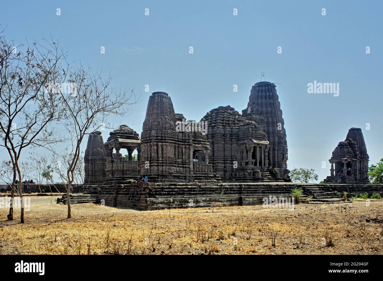 16 Apr 2009 Gondeshwar temple Gondes«vara Shiva Temple is built in the ...