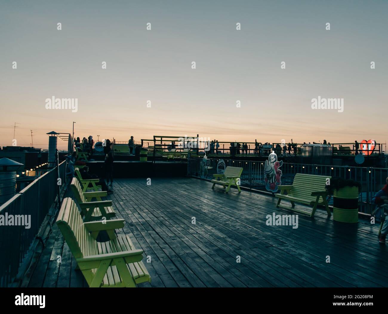 Roof, observation deck, recreation area: of the Loft Project 'Floors ...