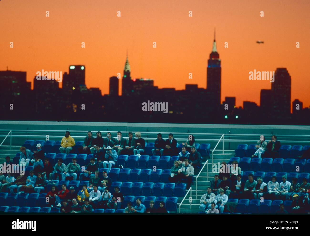 Sunset on New York City from Flushing Meadows, USA 1997 Stock Photo - Alamy