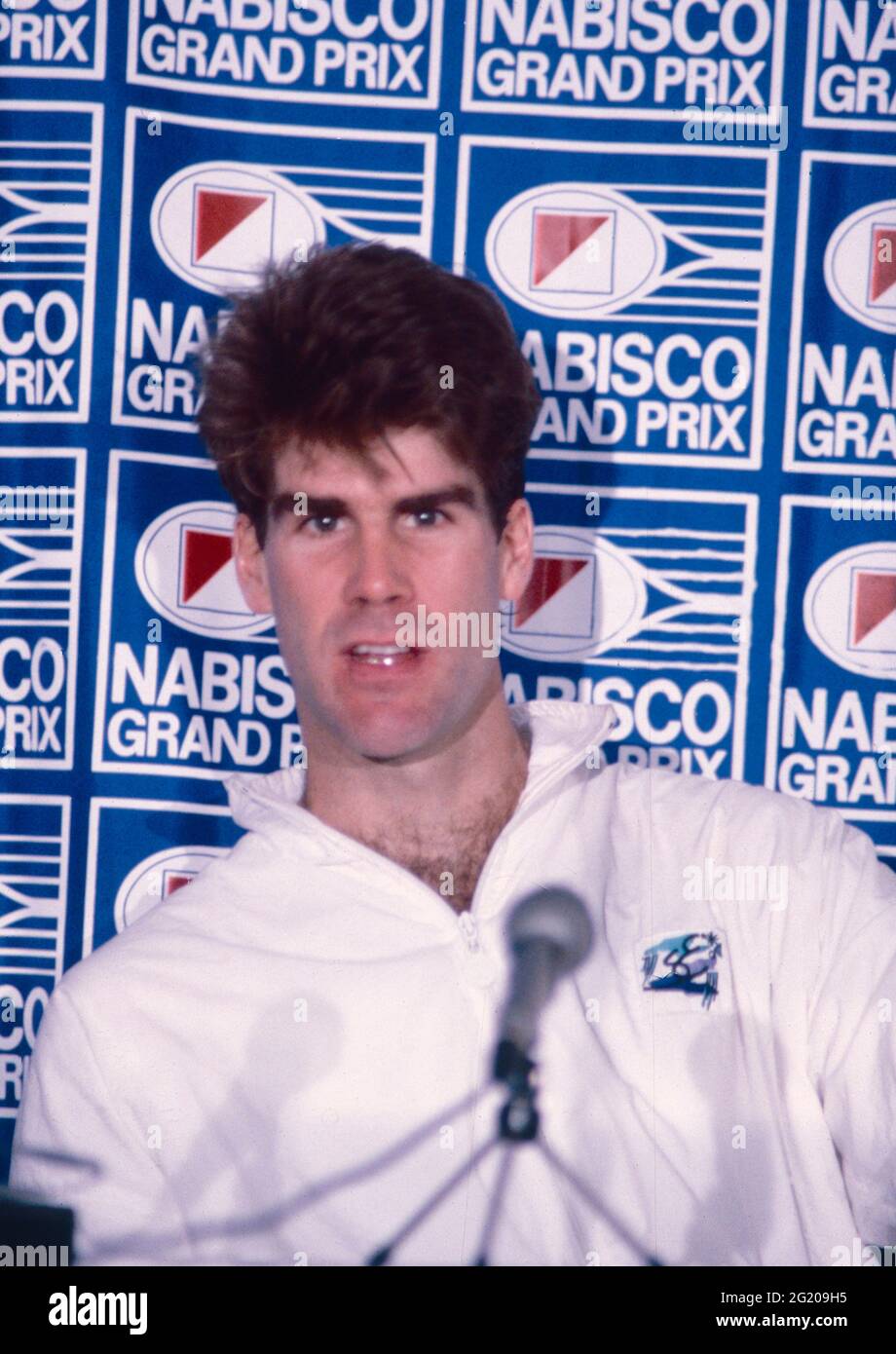 American tennis player Tim Mayotte, 1980s Stock Photo - Alamy