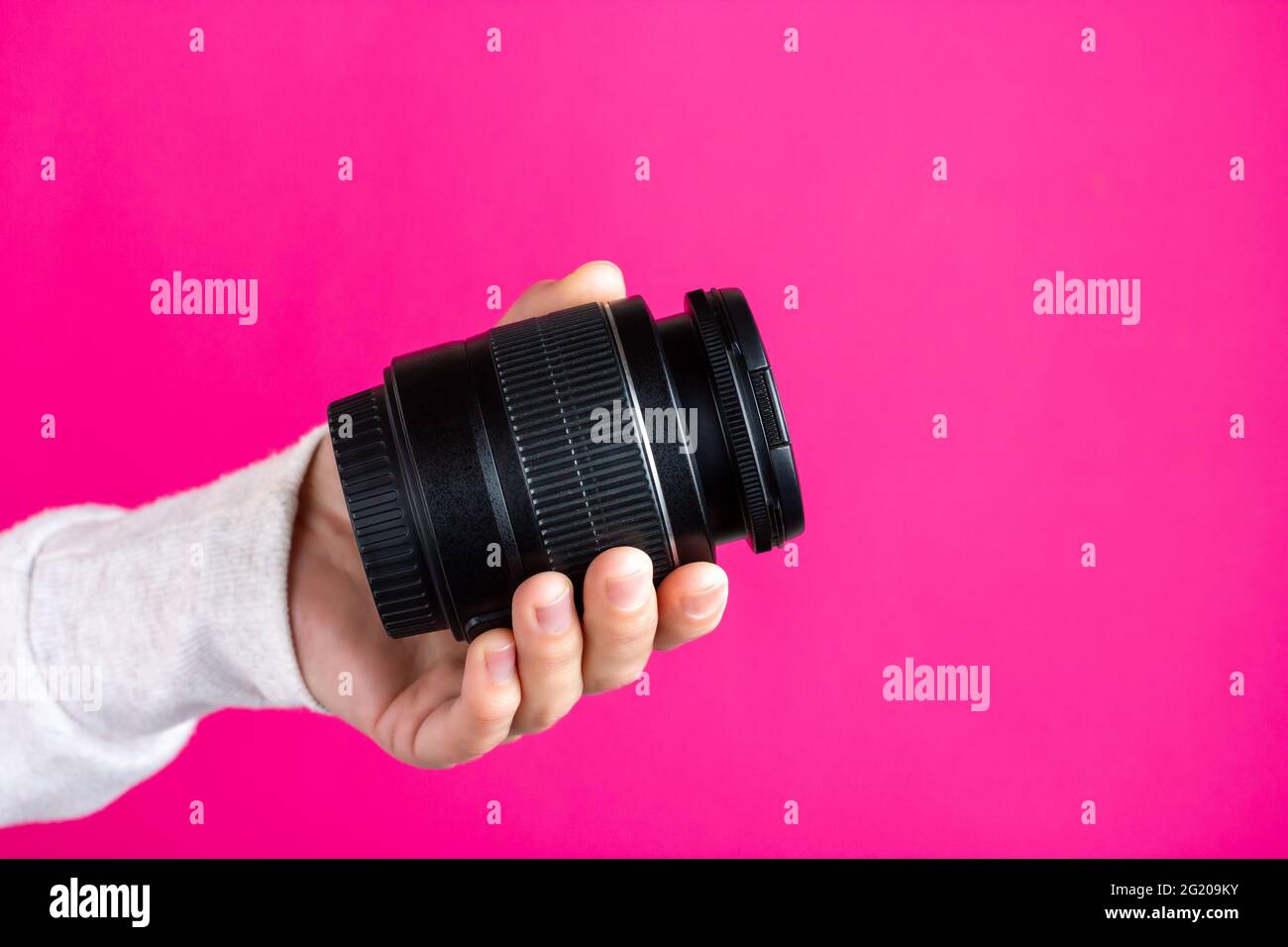 Womans hand take photography equipment hi-res stock photography and ...