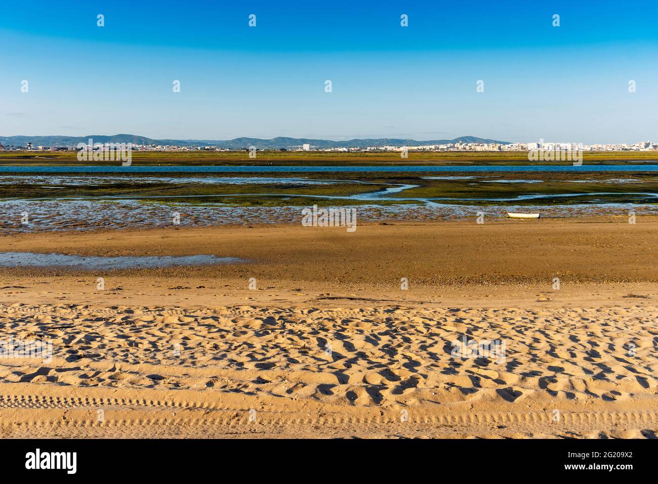 Scenic wetlands hi-res stock photography and images - Alamy