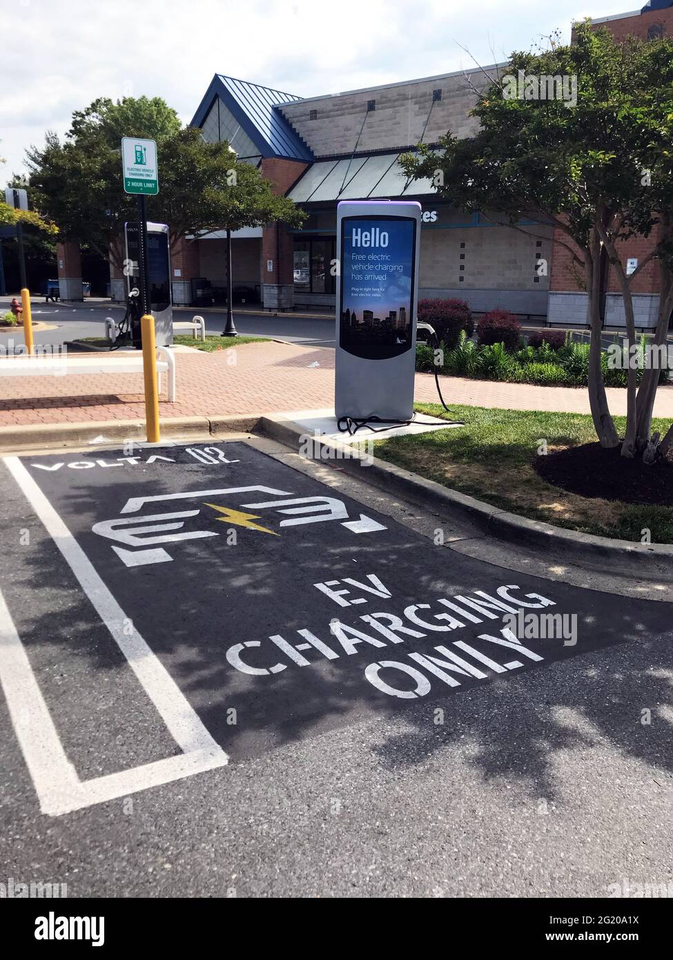 Free volta ev charging station High Resolution Stock Photography and ...