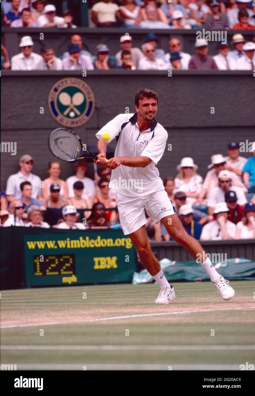 Goran wimbledon 2001 hi-res stock photography and images - Alamy