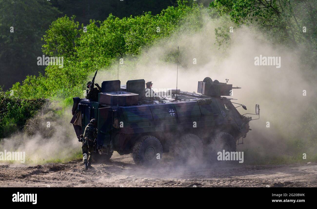 Armaments procurement bundeswehr military hi-res stock photography and ...