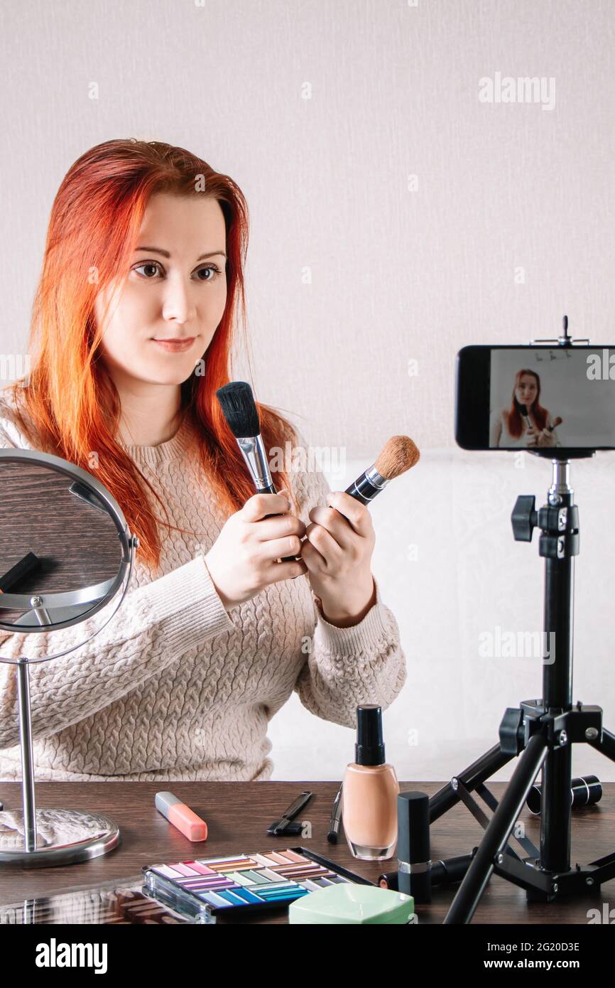 Influencer workspace hi-res stock photography and images - Alamy