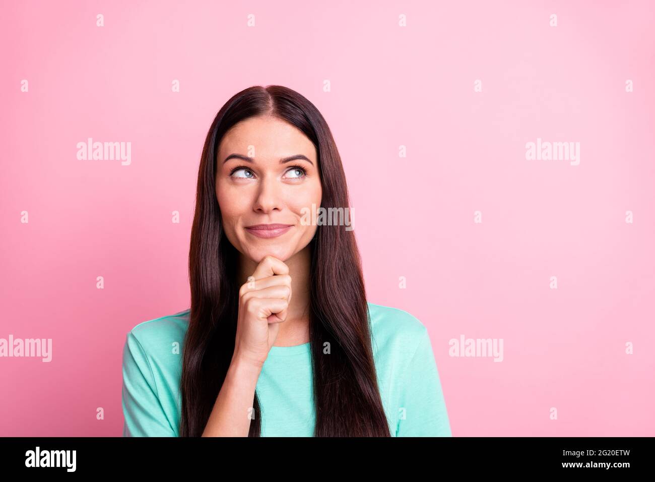 Photo of young beautiful lovely positive smiling thoughtful girl look ...