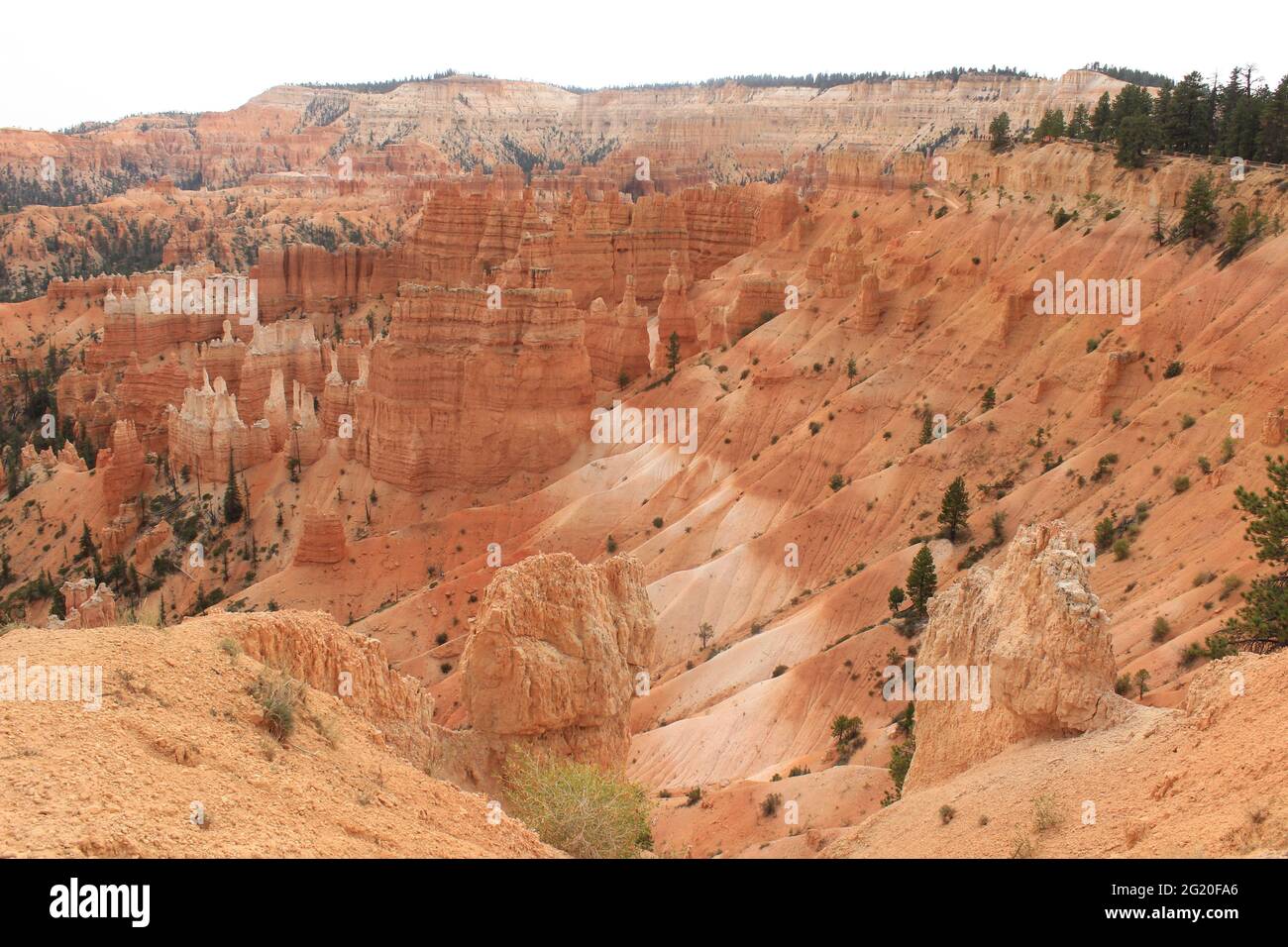 red rock formation utah bryce formation Stock Photo - Alamy