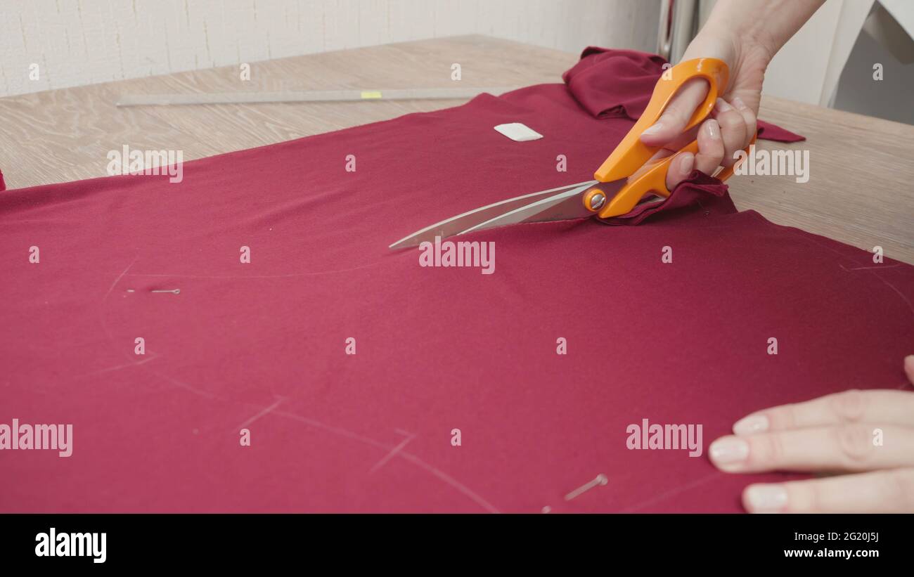Cutting the curve hi-res stock photography and images - Alamy