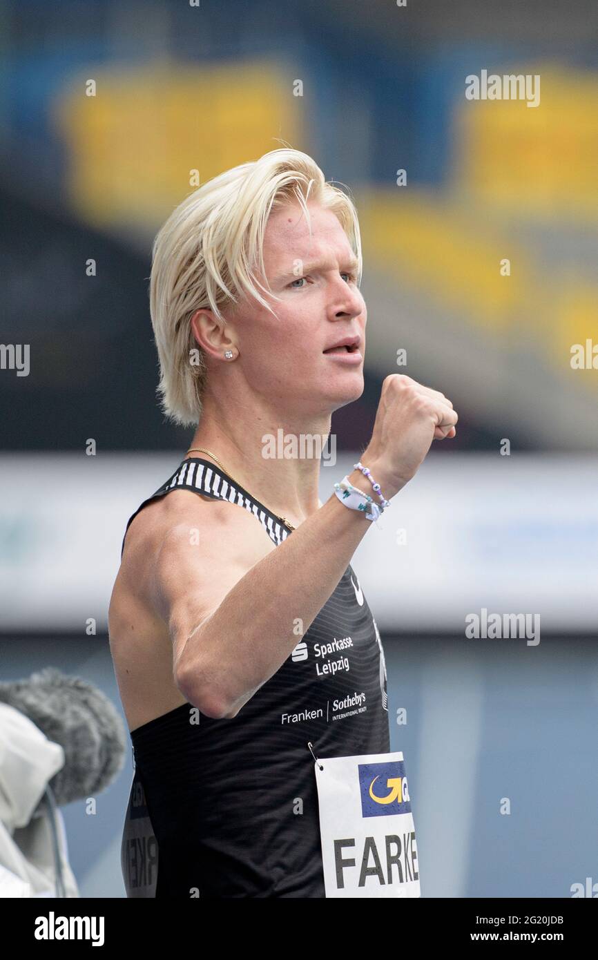Braunschweig, Deutschland. 06th June, 2021. jubilation winner Robert ...