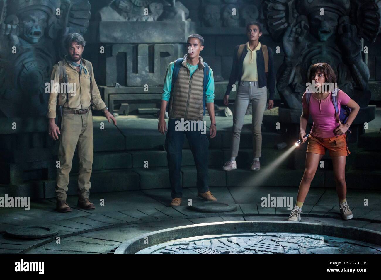 USA. Nicholas Coombe, Isabela Moner, Madeleine Madden, and Jeffrey ...