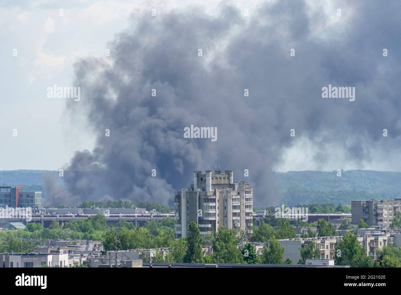 Black flame column hi-res stock photography and images - Alamy