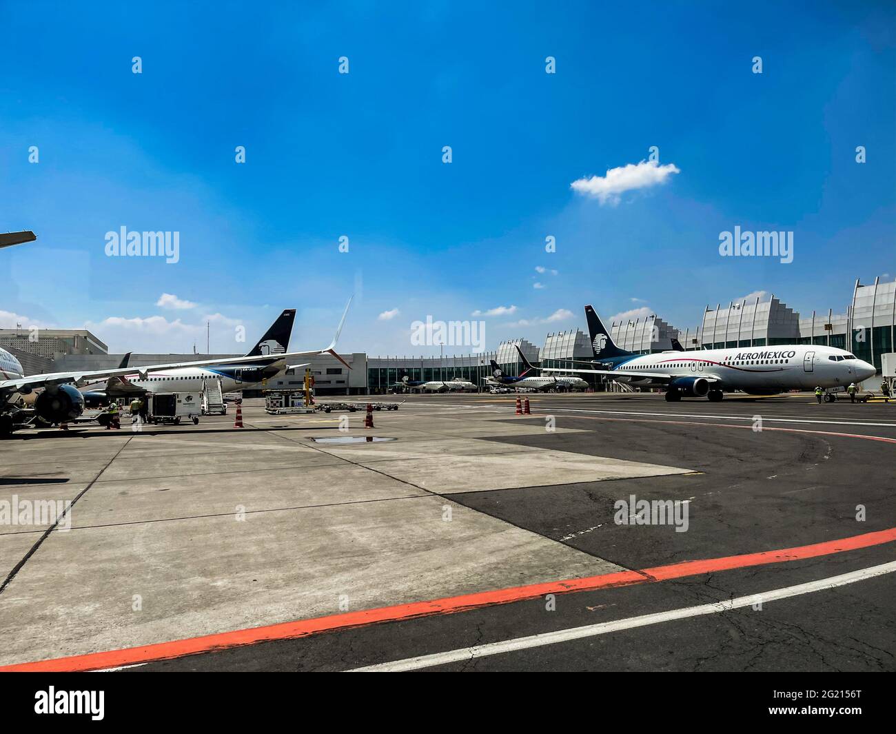 Expansion of Terminal II of the Mexico City Airport. Airline Aero ...