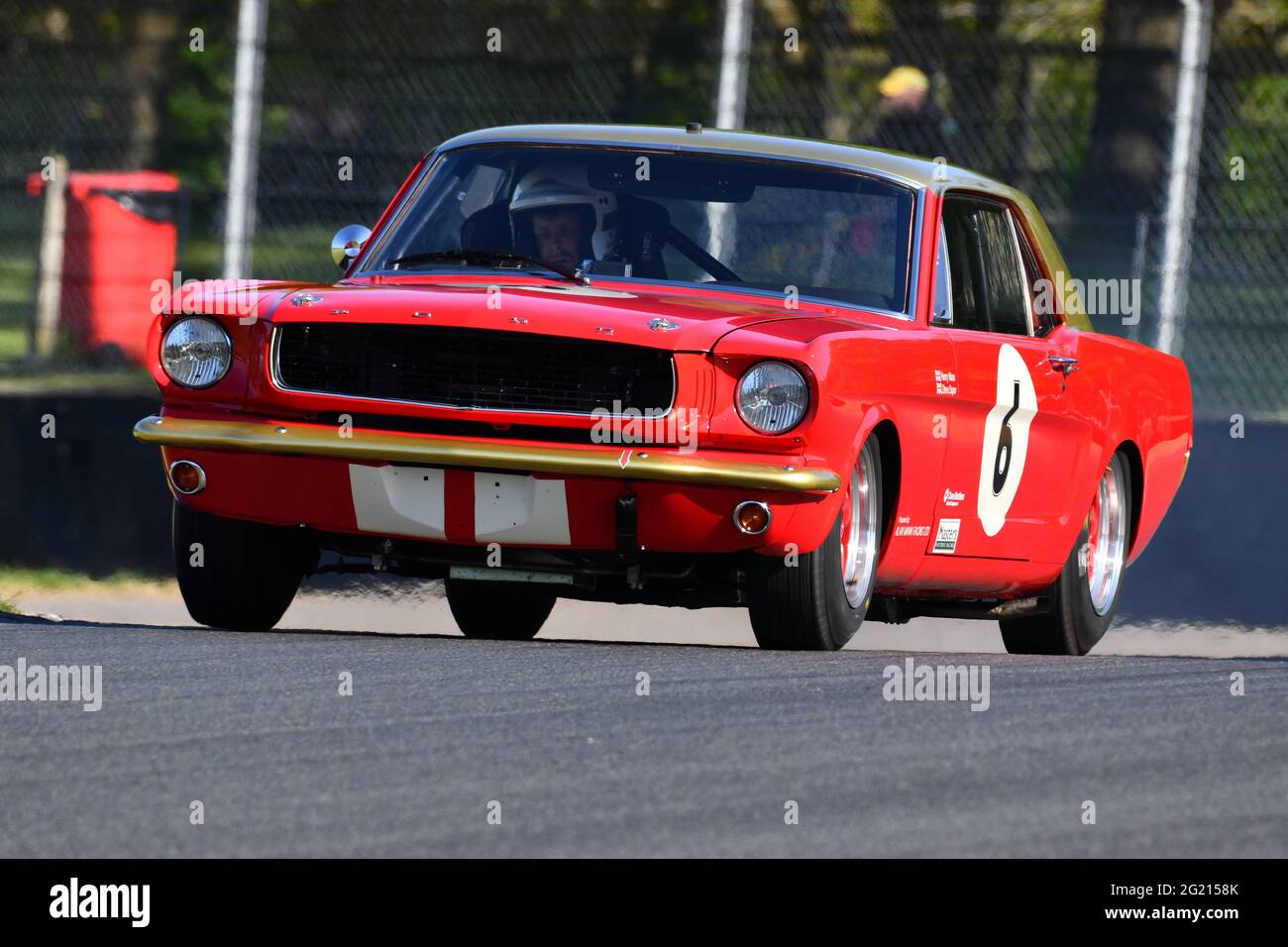 Henry Mann, Steve Soper, Ford Mustang, Masters pre-66 touring cars ...