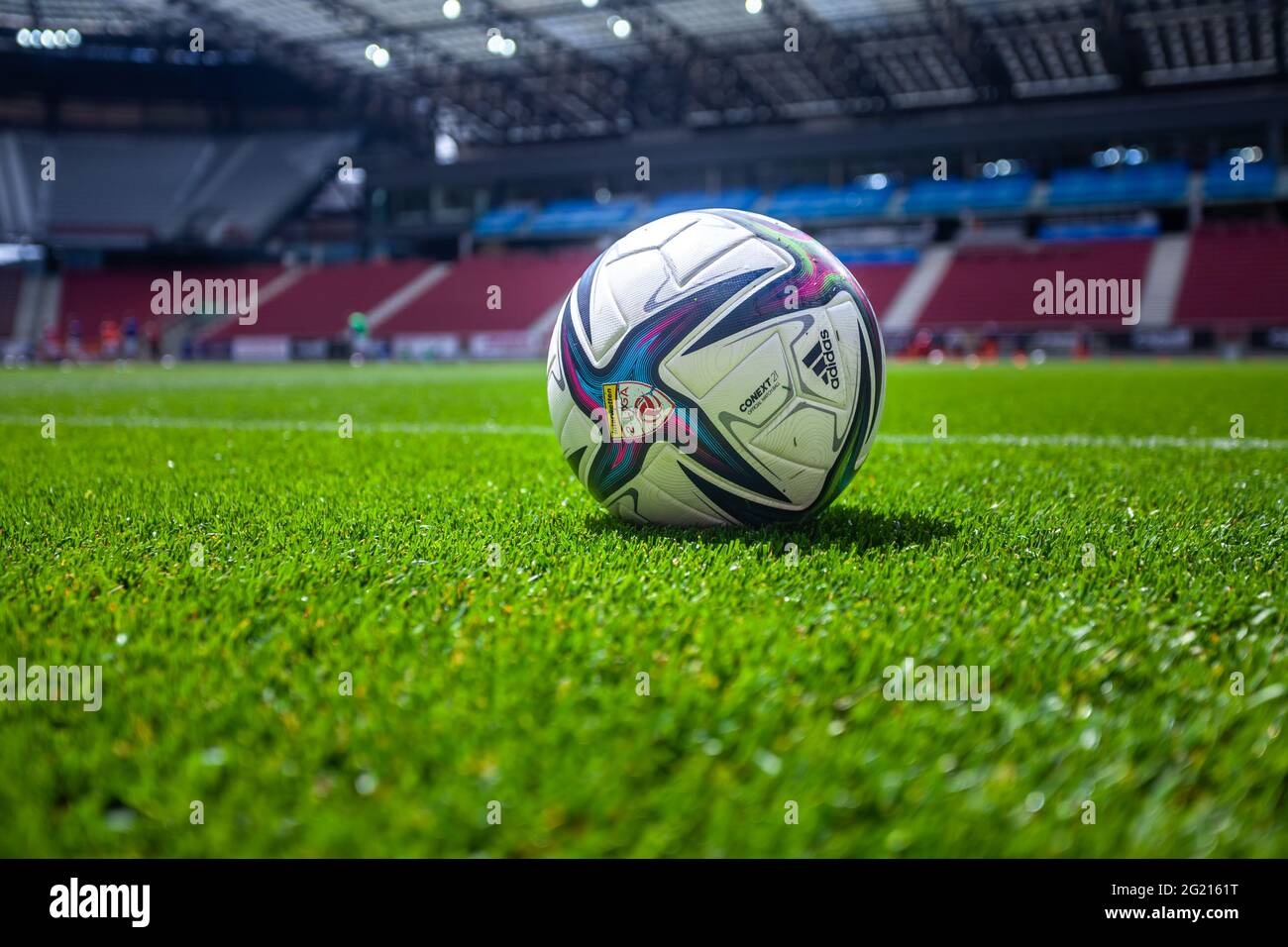 Balloon soccer stadium hi-res stock photography and images - Alamy