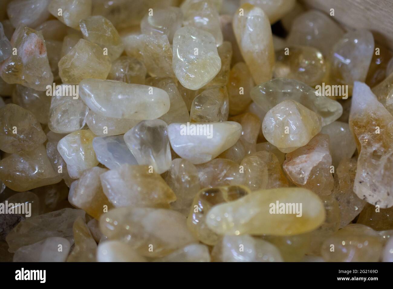 Tumbled geode hi-res stock photography and images - Alamy