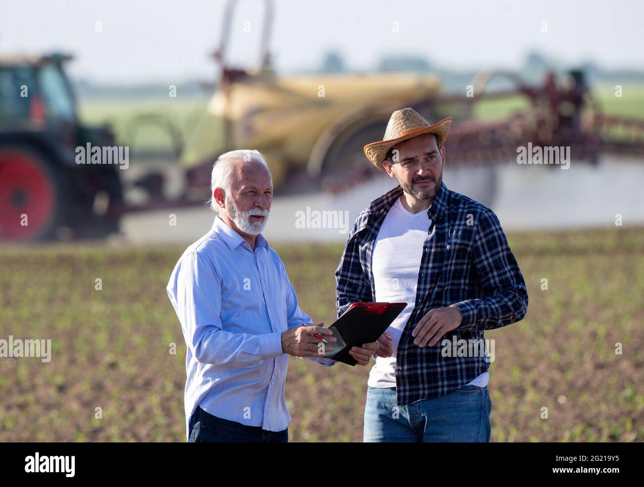 Herbicide people hi-res stock photography and images - Alamy