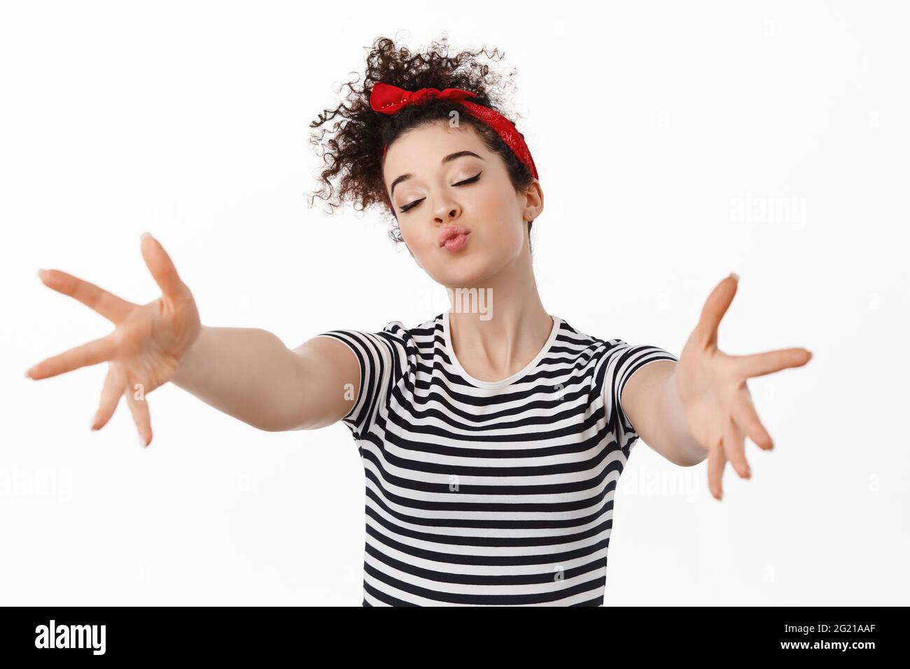 Hug and kisses hi-res stock photography and images - Alamy
