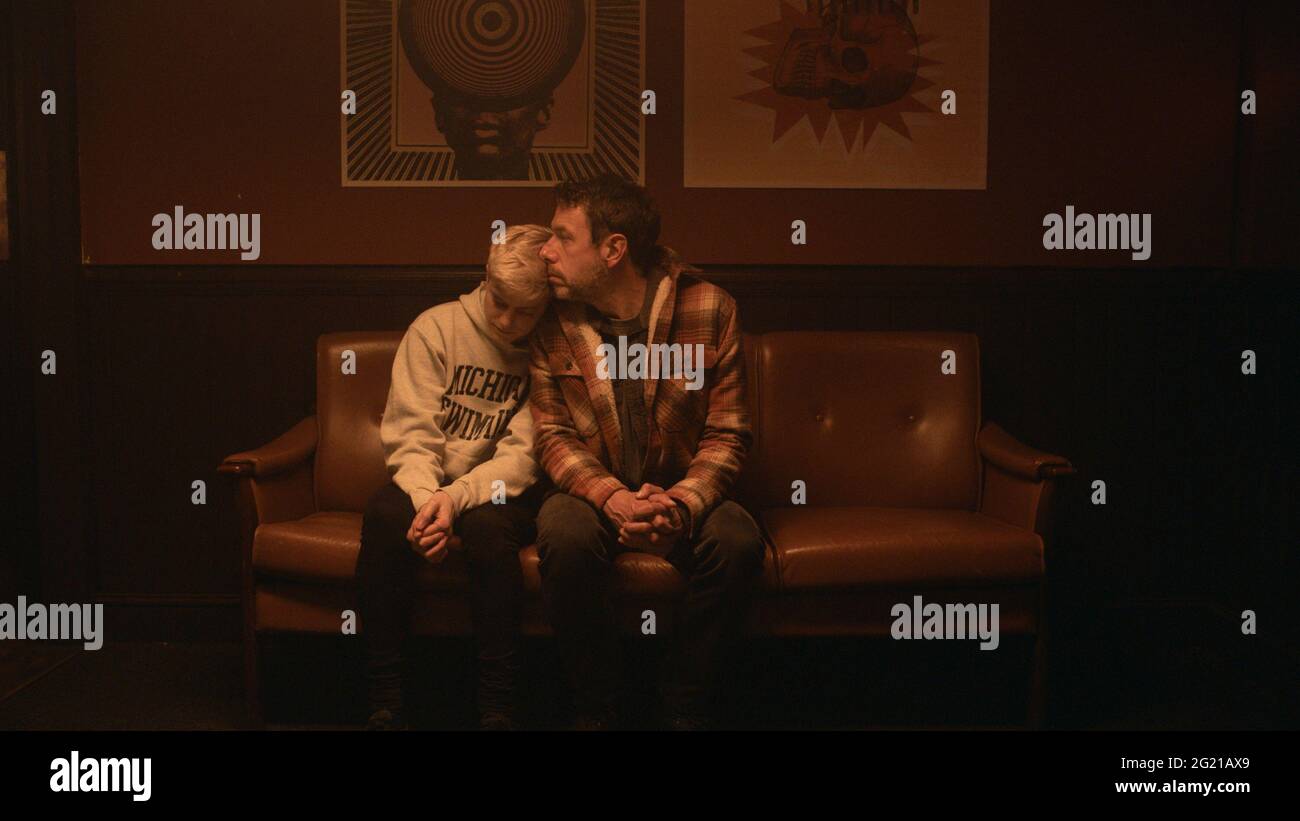 FEEL GOOD, Mae Martin (left), (Season 2, aired June 4, 2021). photo ...