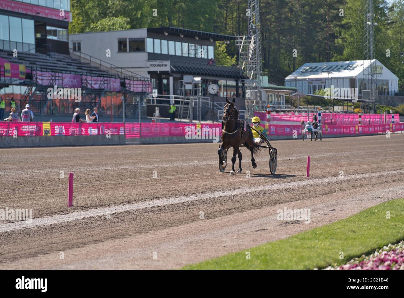 Trotting race track hi-res stock photography and images - Alamy