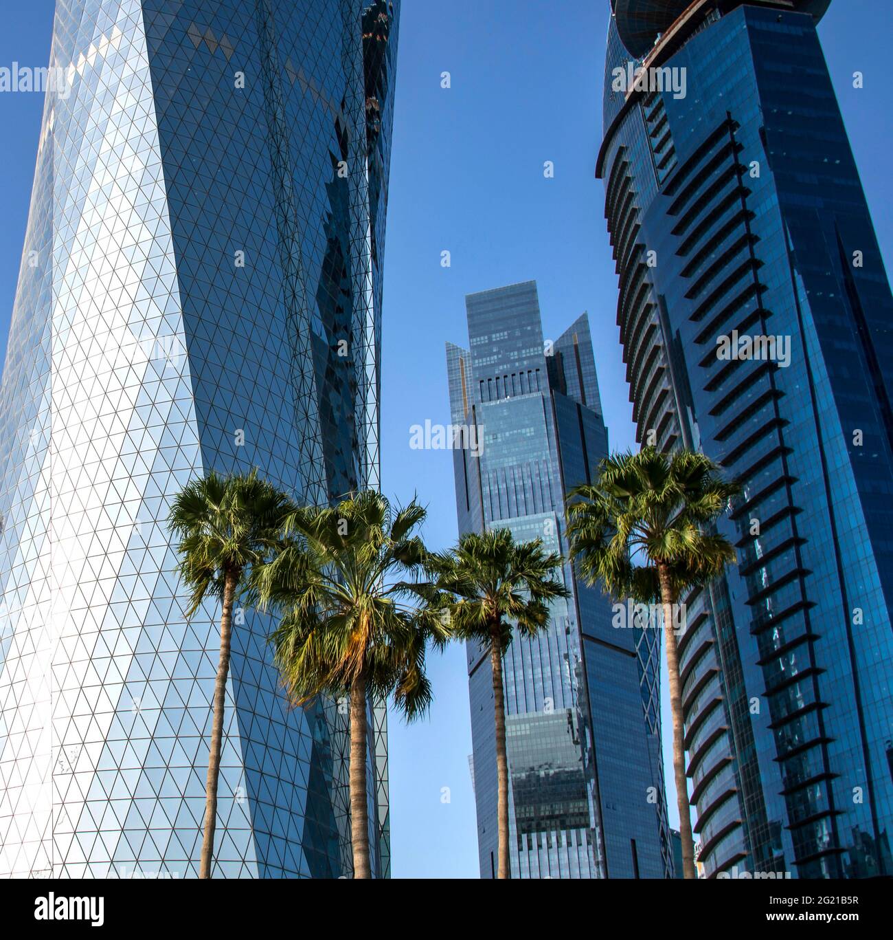 Modern uae hi-res stock photography and images - Alamy