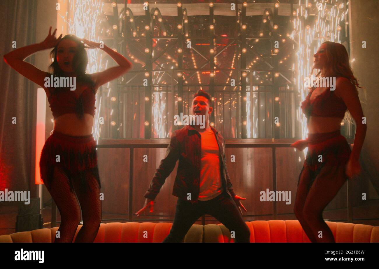 LUCIFER, center: Kevin Alejandro, 'Bloody Celestial Karaoke Jam ...