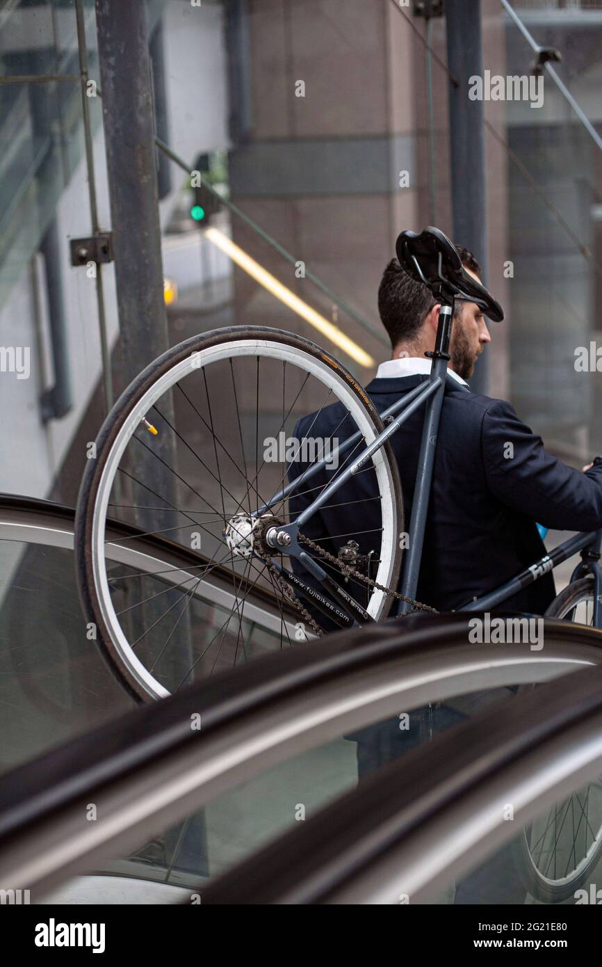 Bicycle escalator hi-res stock photography and images - Alamy