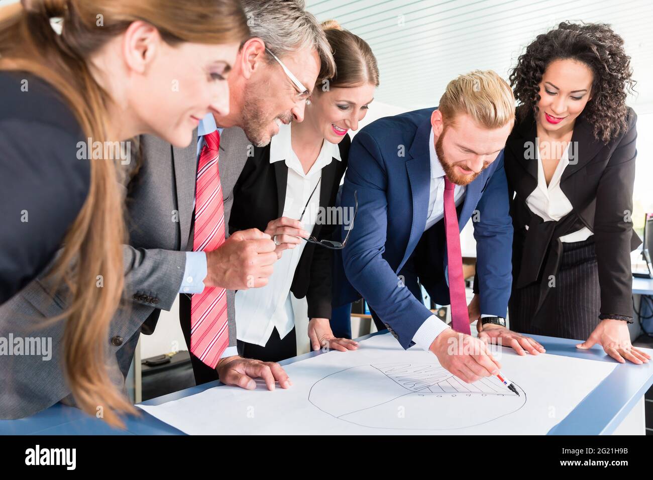 Woman lean over man office hi-res stock photography and images - Alamy
