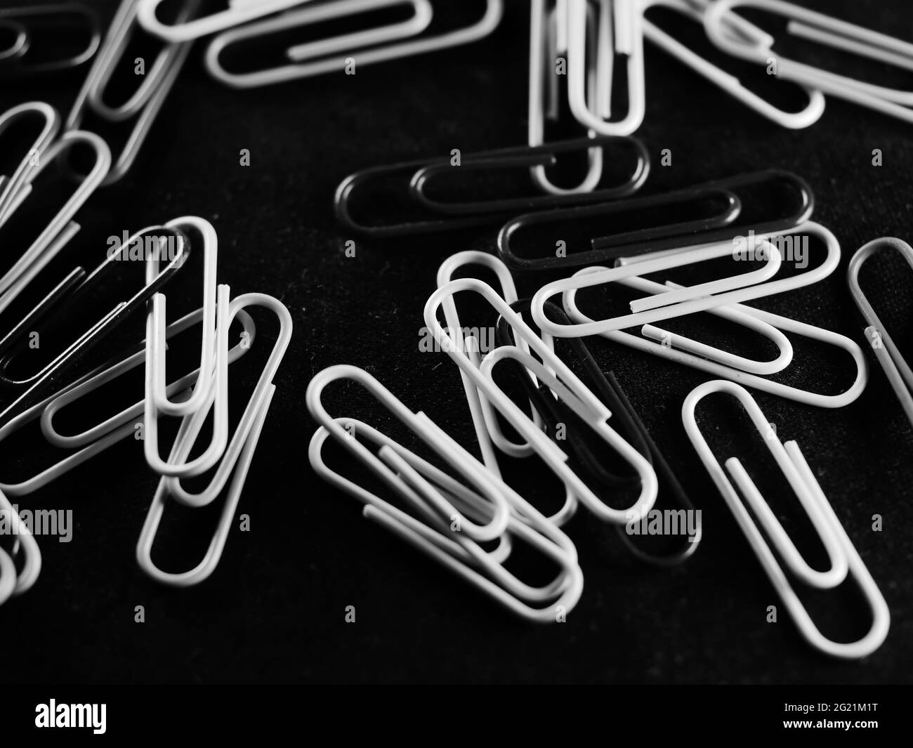 Paper clips on the table Stock Photo - Alamy