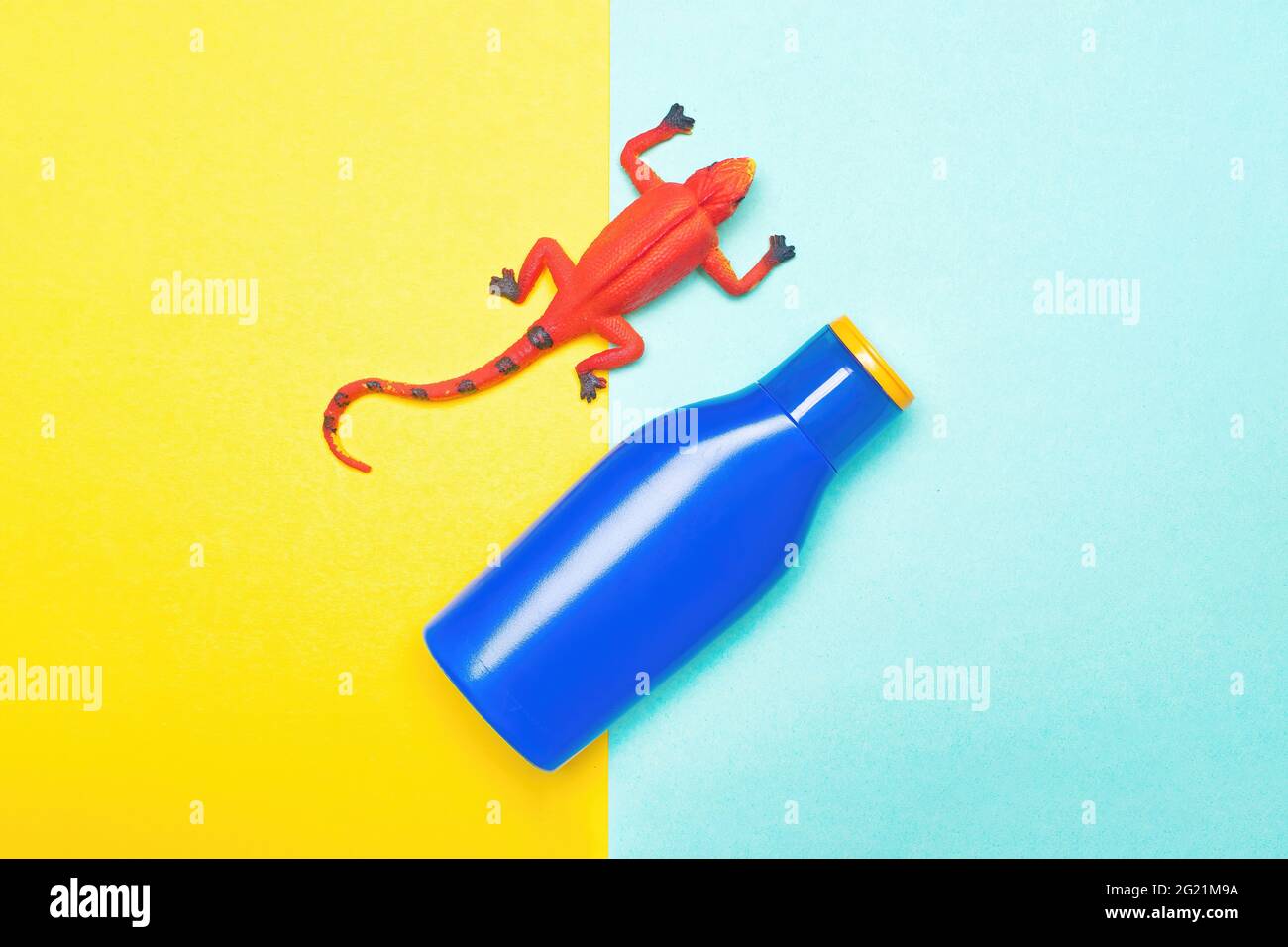 Sunscreen for skin hi-res stock photography and images - Alamy