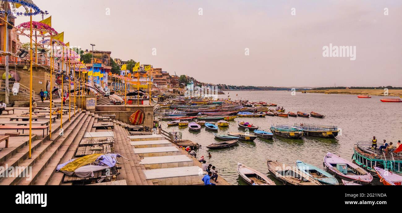 Ghat of Varanasi Banaras Stock Photo - Alamy
