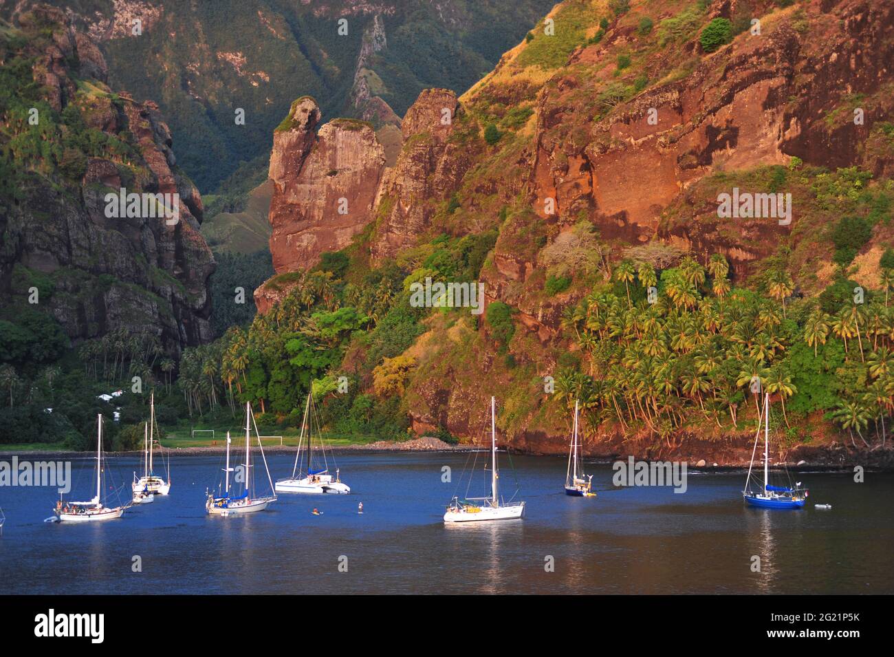 FRENCH POLYNESIA, MARQUESAS ISLANDS. ISLAND OF FATU IVA. AT HANAVAVE ...