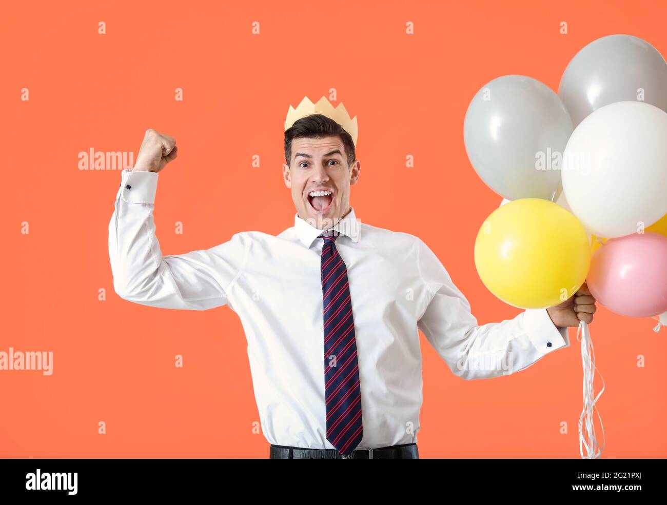 Happy birthday crown balloons hi-res stock photography and images - Alamy