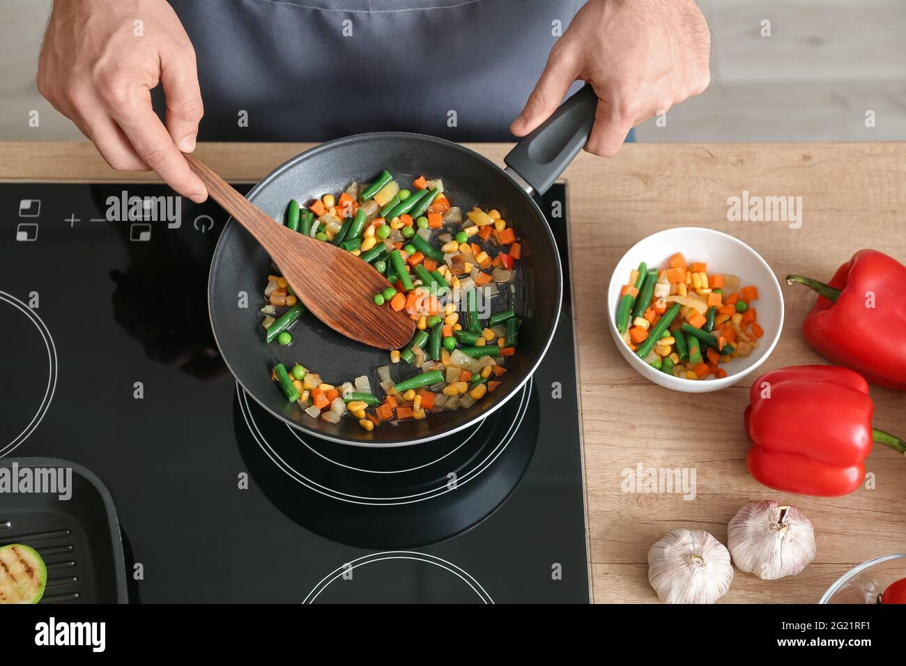Top view man frying hi-res stock photography and images - Alamy