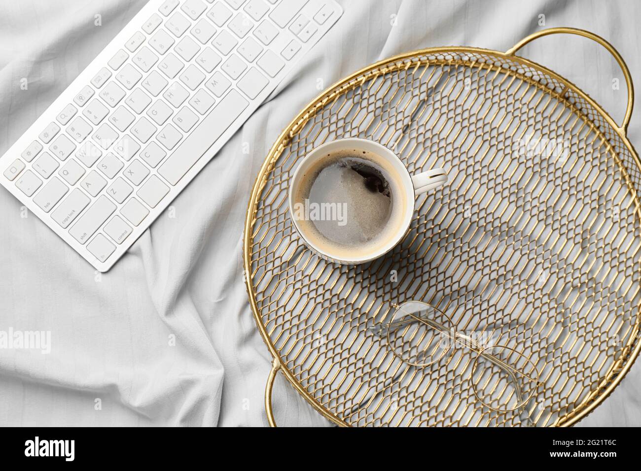 Flat bed keyboard hi-res stock photography and images - Alamy