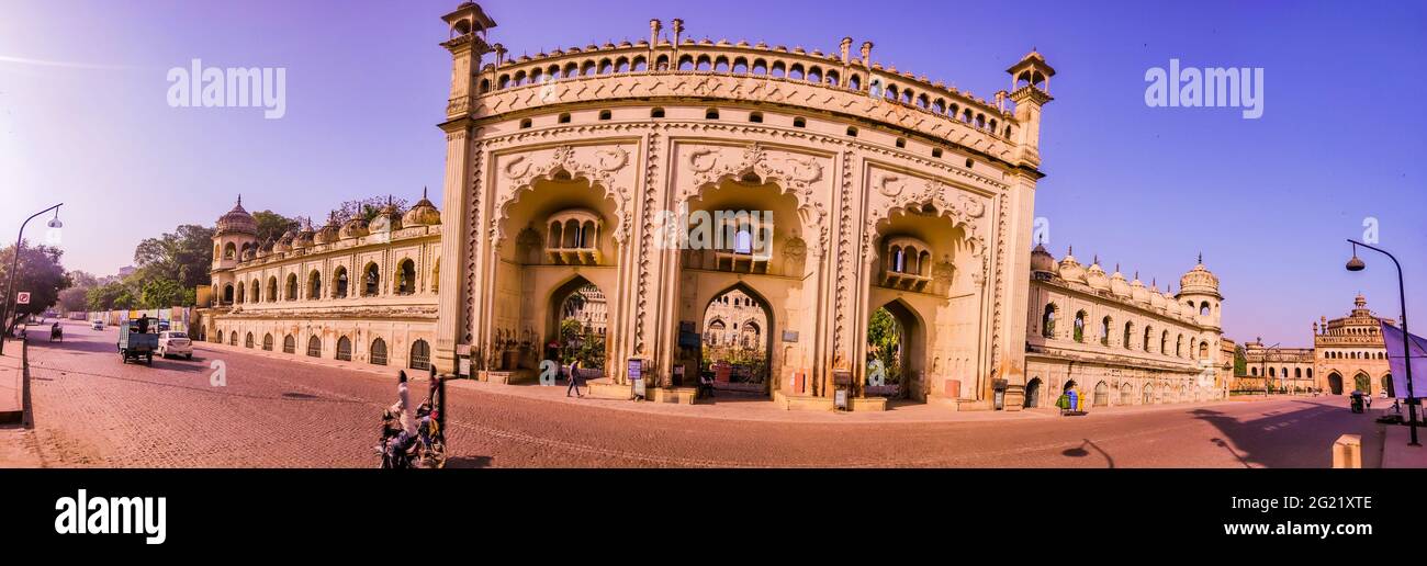 Bara Imambara and Rumi Darwaza Stock Photo - Alamy