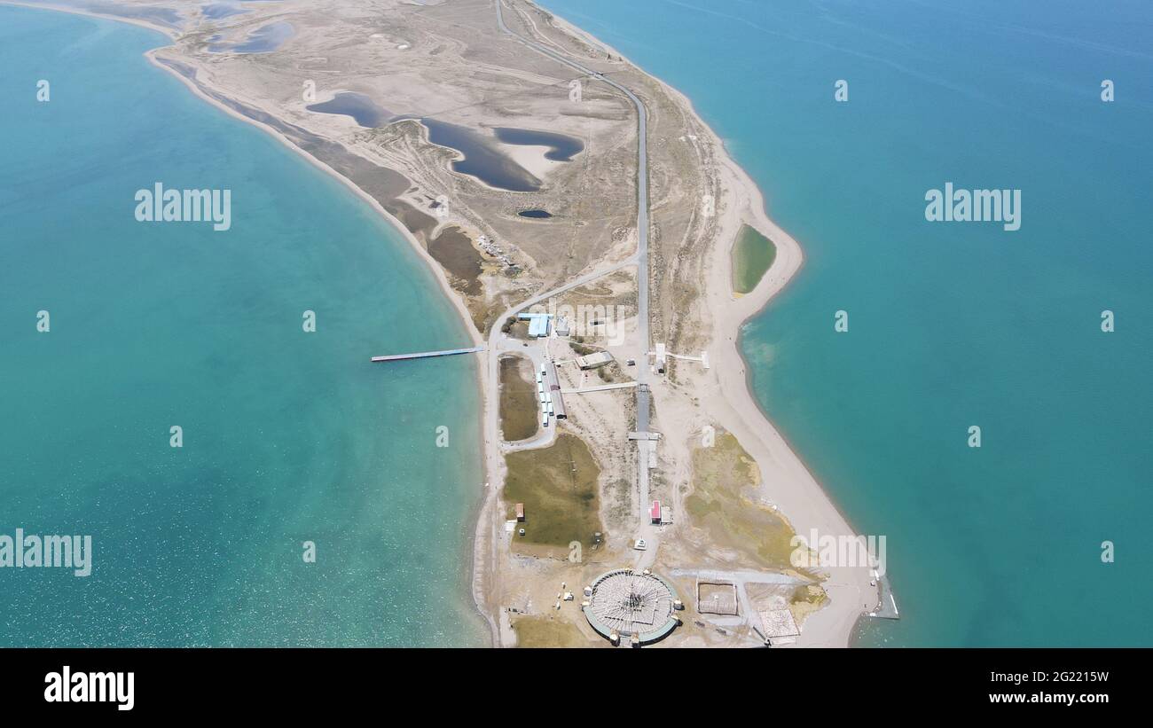 Gonghe, China. 07th June, 2021. The beauty of blue Qinghai lake in ...