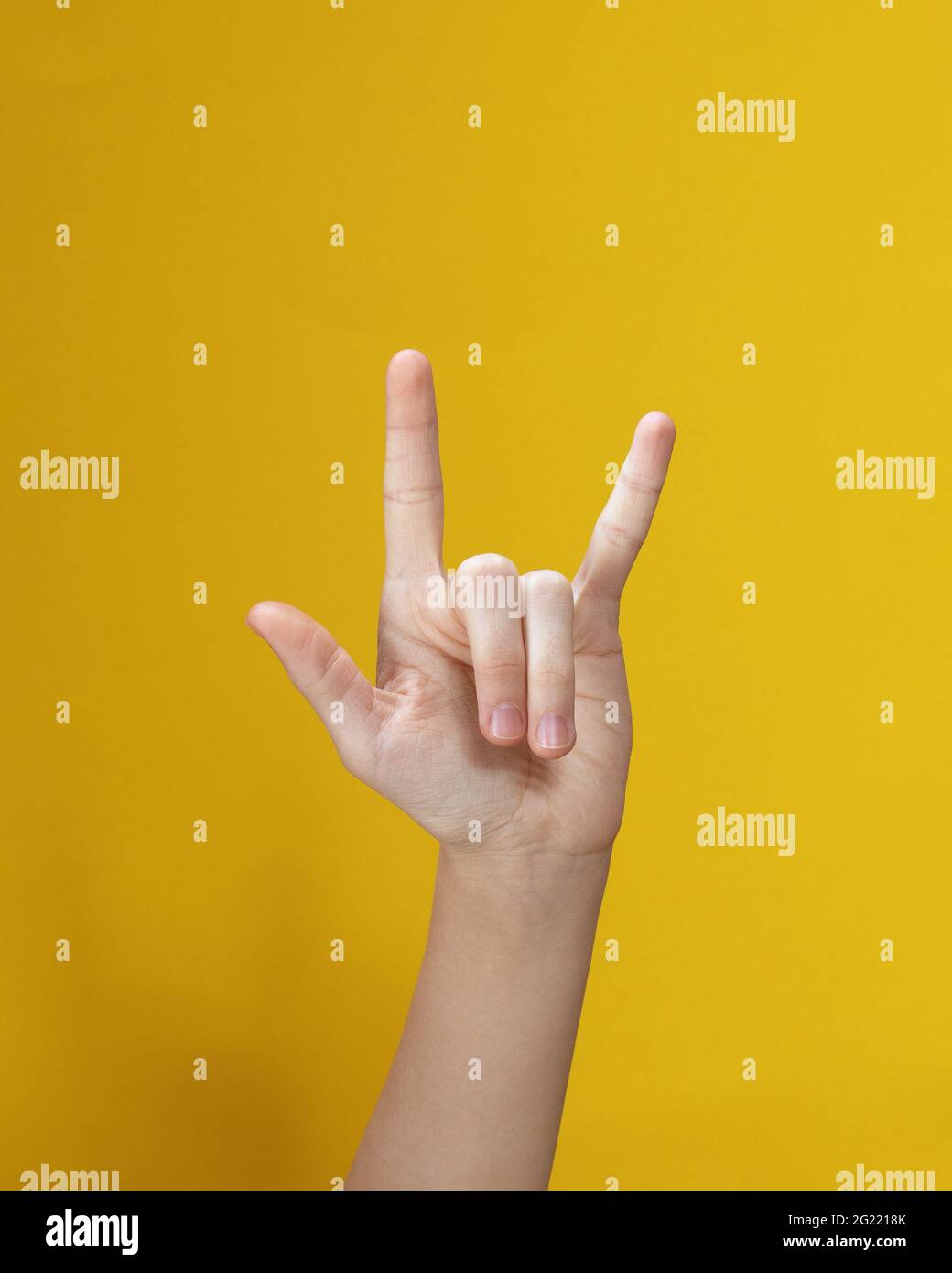 hand with three fingers raised on yellow background. symbol meaning in ...