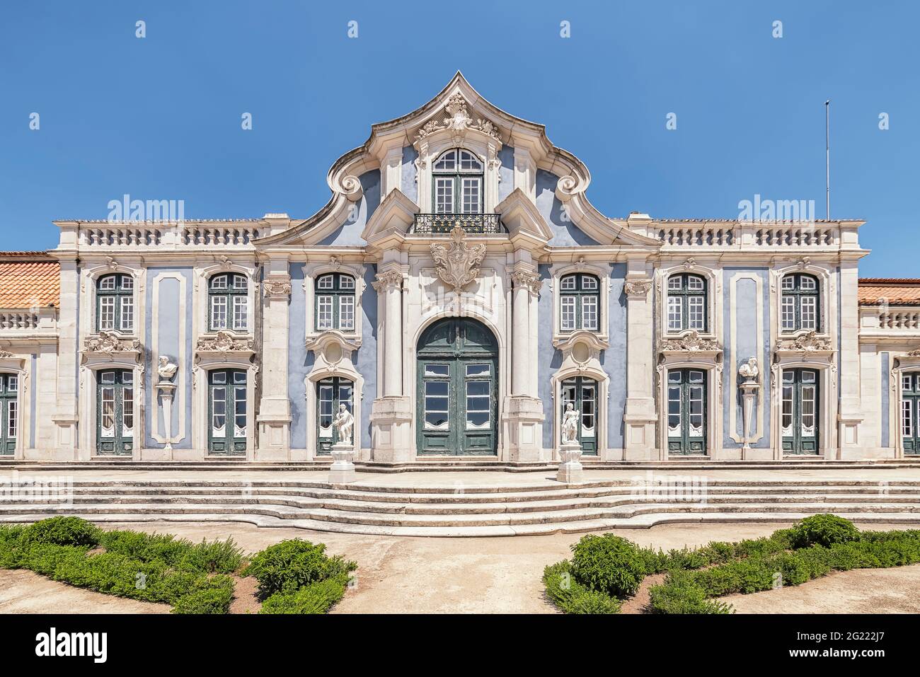 Queluz hi-res stock photography and images - Alamy