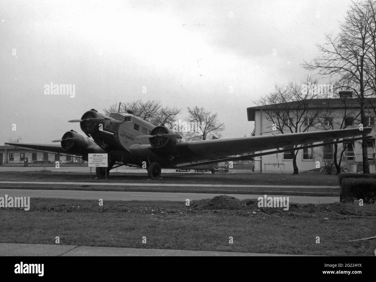 1960s airplane passenger hi-res stock photography and images - Alamy