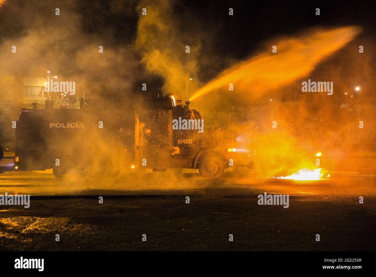 Riot water tank hi-res stock photography and images - Alamy