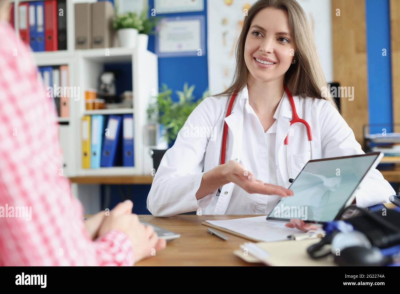 Doctor consultation test result hi-res stock photography and images - Alamy