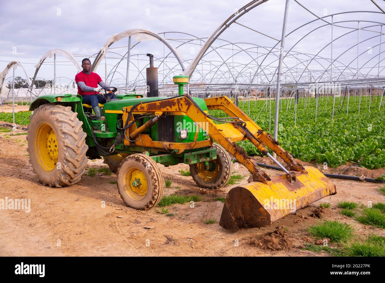 African farmer tractor hi-res stock photography and images - Alamy