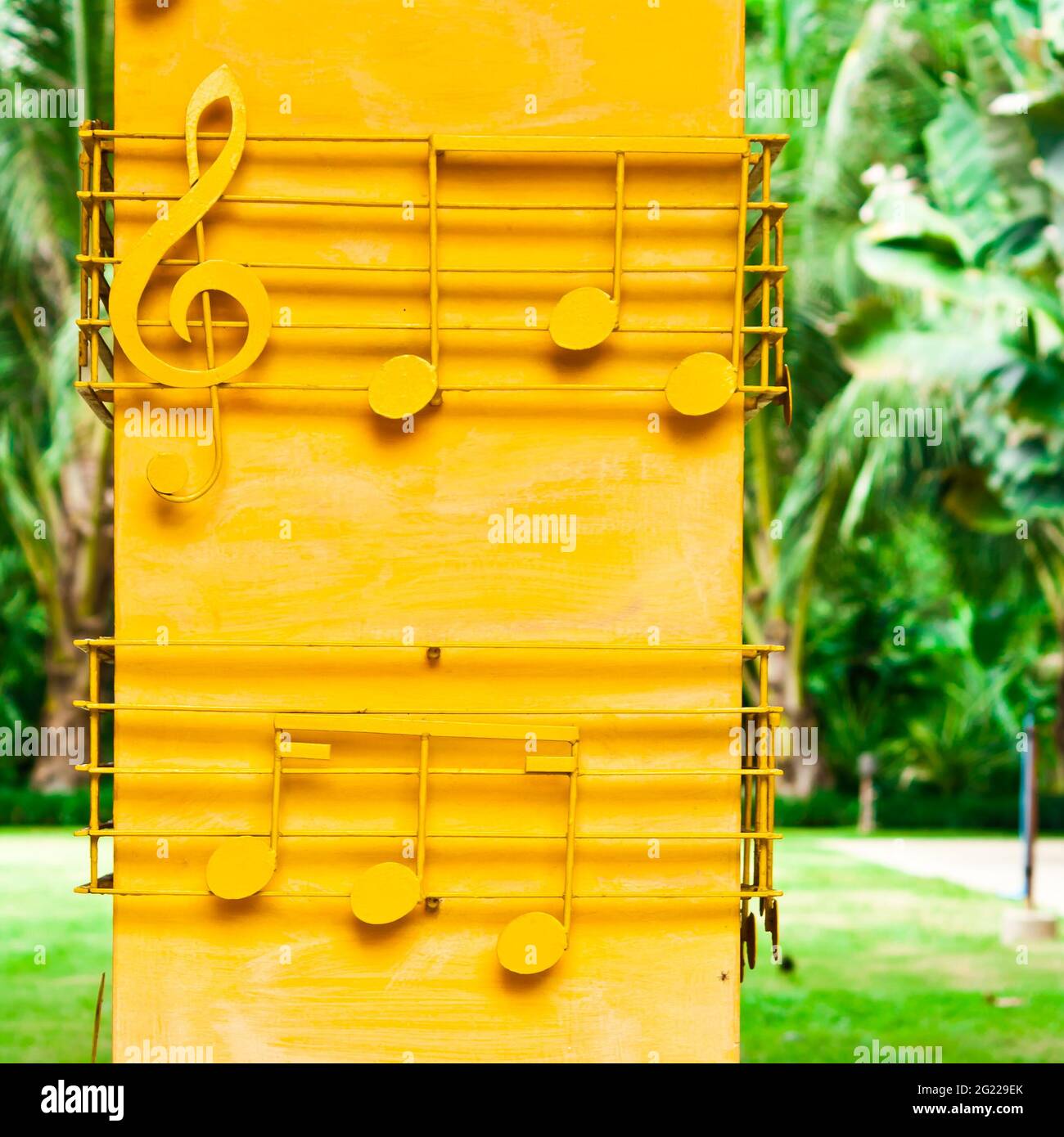 Musical notes 3d hi-res stock photography and images - Alamy