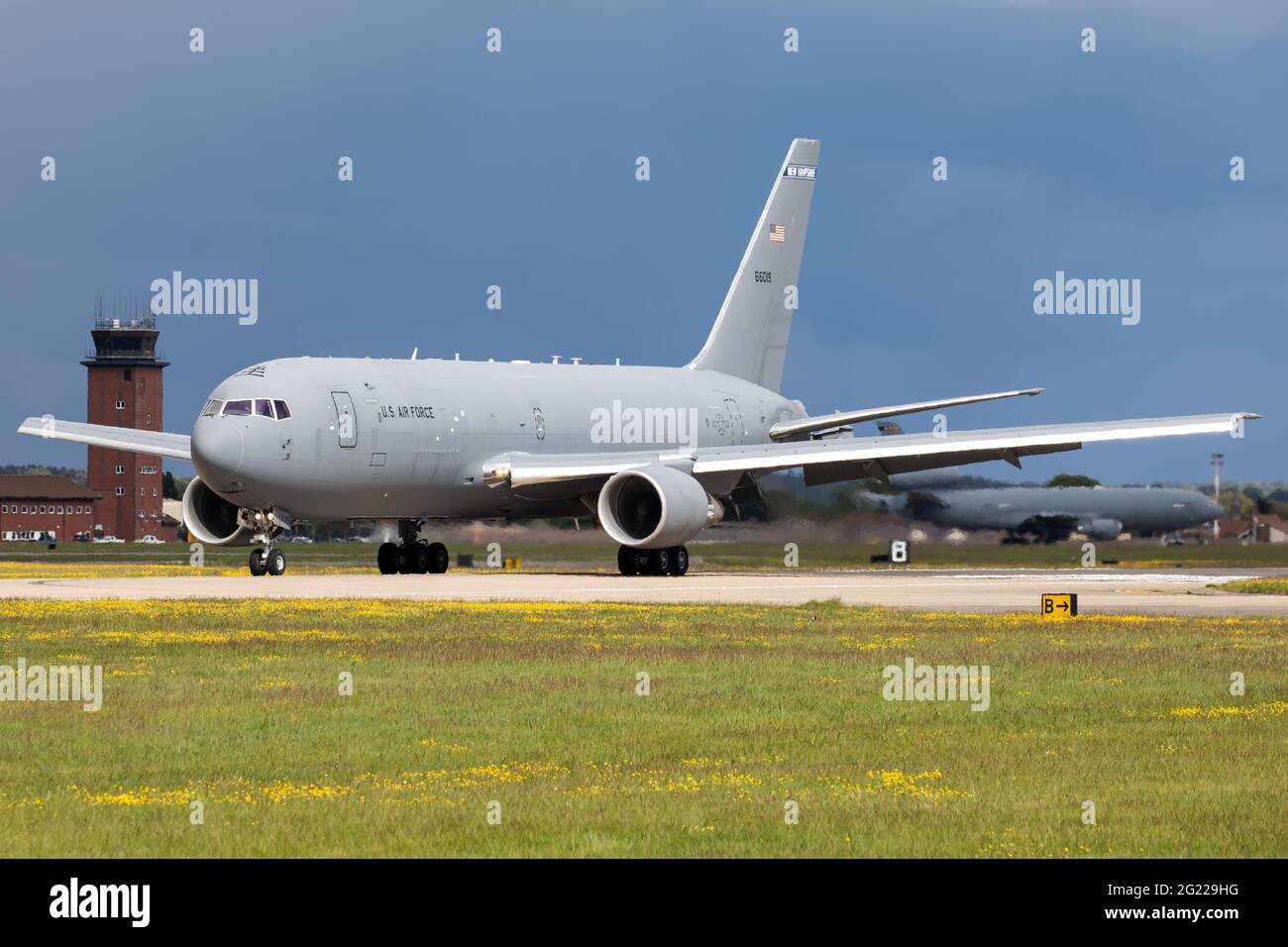 Kc 46a hi-res stock photography and images - Alamy