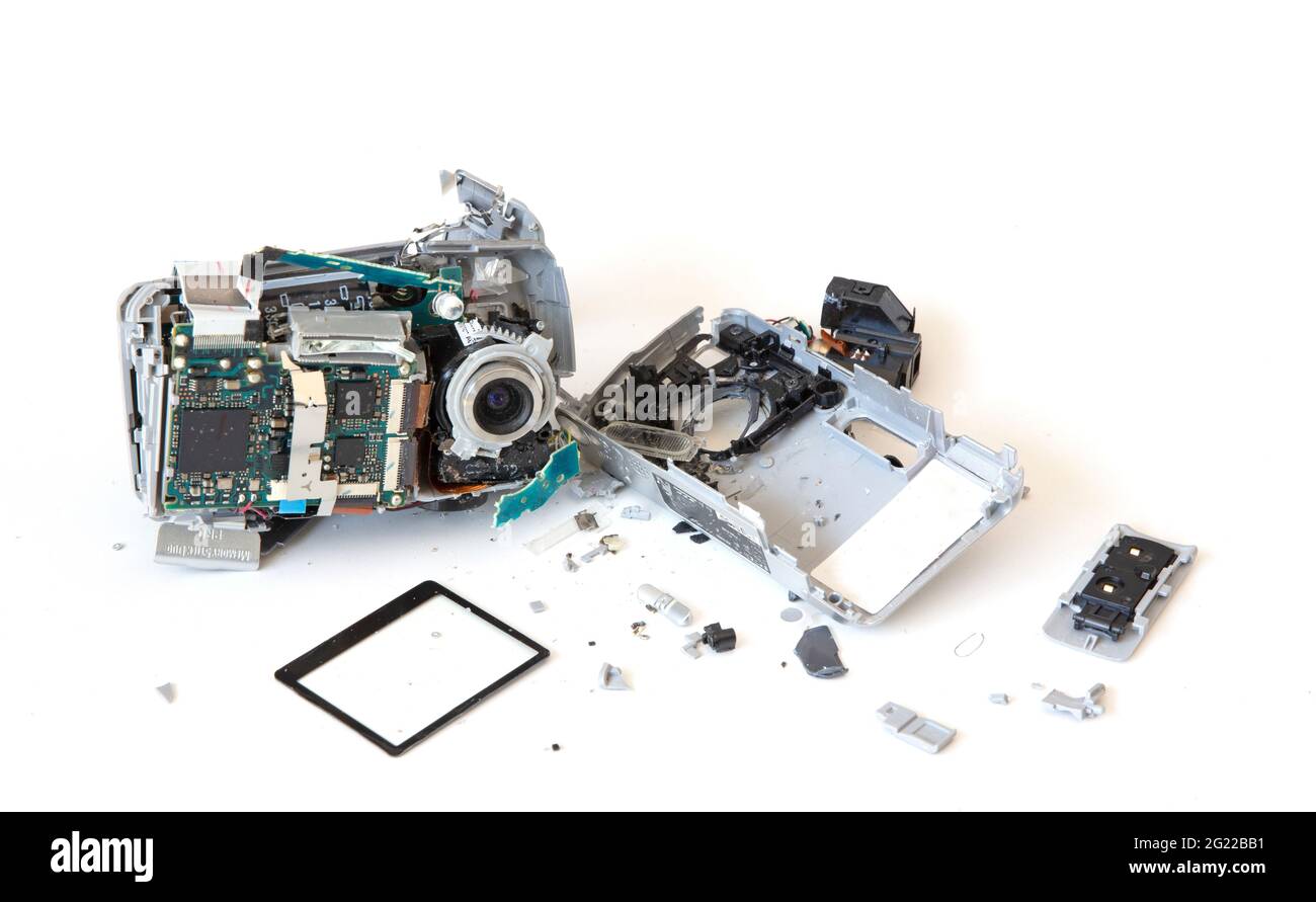 Digital camera isolated broken hi-res stock photography and images - Alamy
