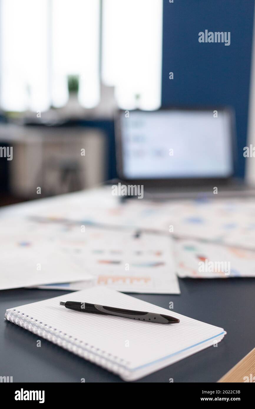 Brainstorm area in business center hi-res stock photography and images ...