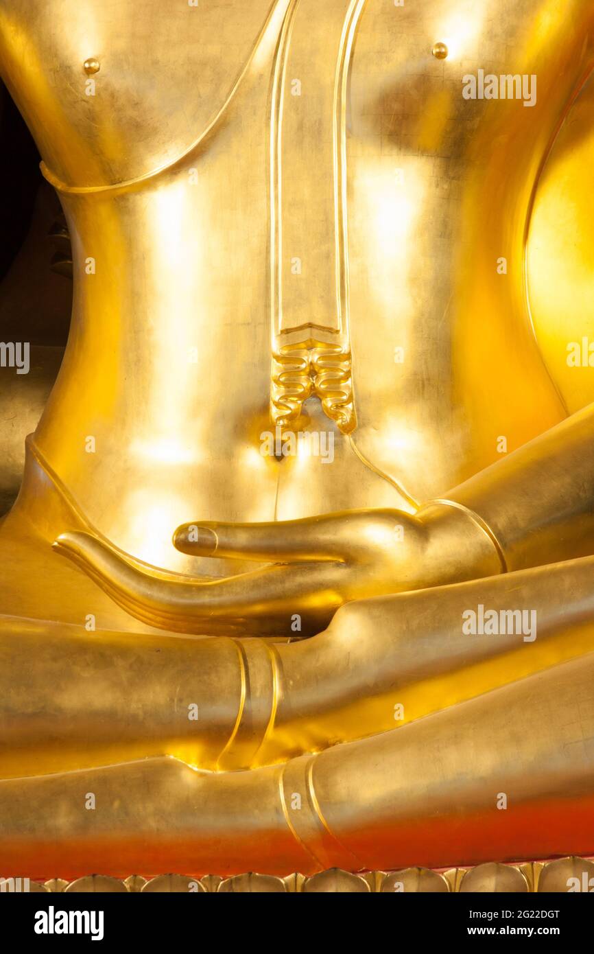 Close up of golden Buddhist statue hand Stock Photo - Alamy