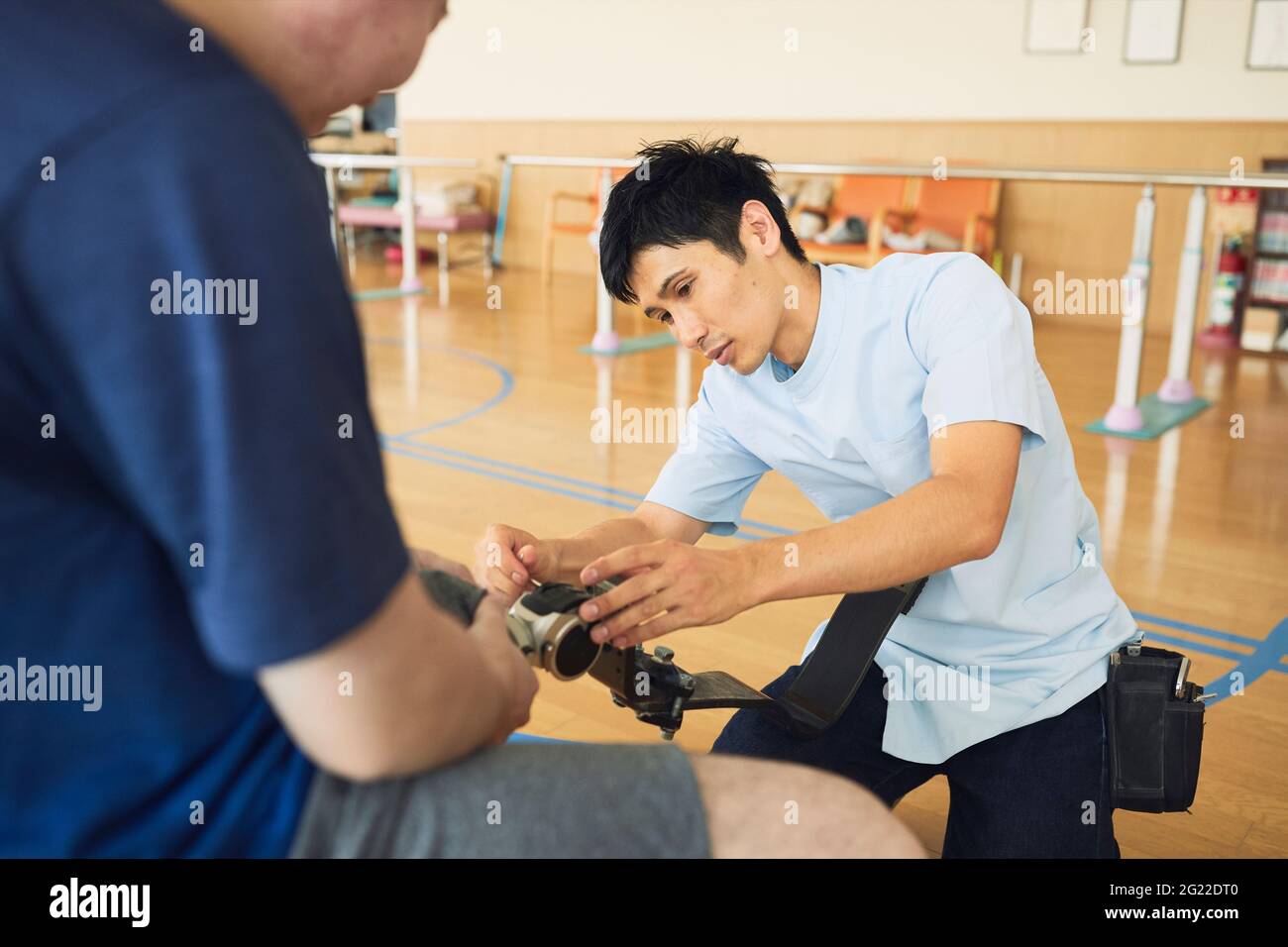 Prosthetist hi-res stock photography and images - Alamy